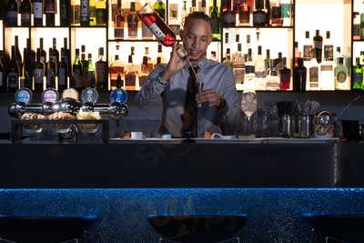 Liquido Rooftop Bar, Milano - Menù, prezzi, recensioni del ristorante